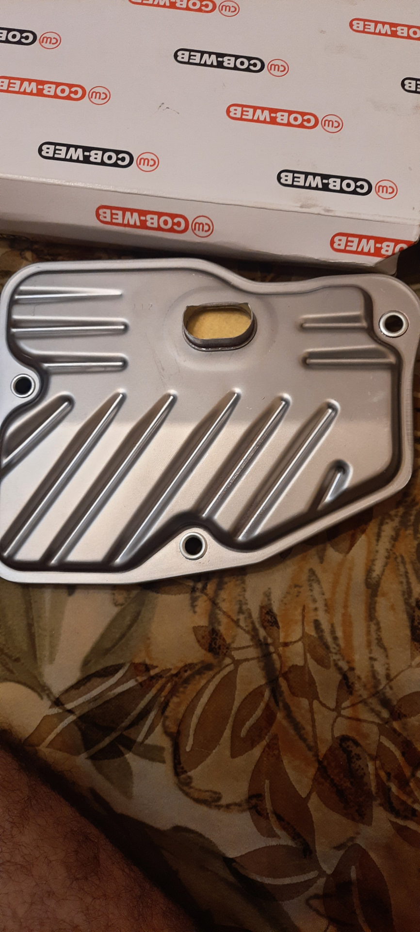 Замена масла в двигателе и вариаторе — Subaru Trezia, 1,3 л, 2012 года ...