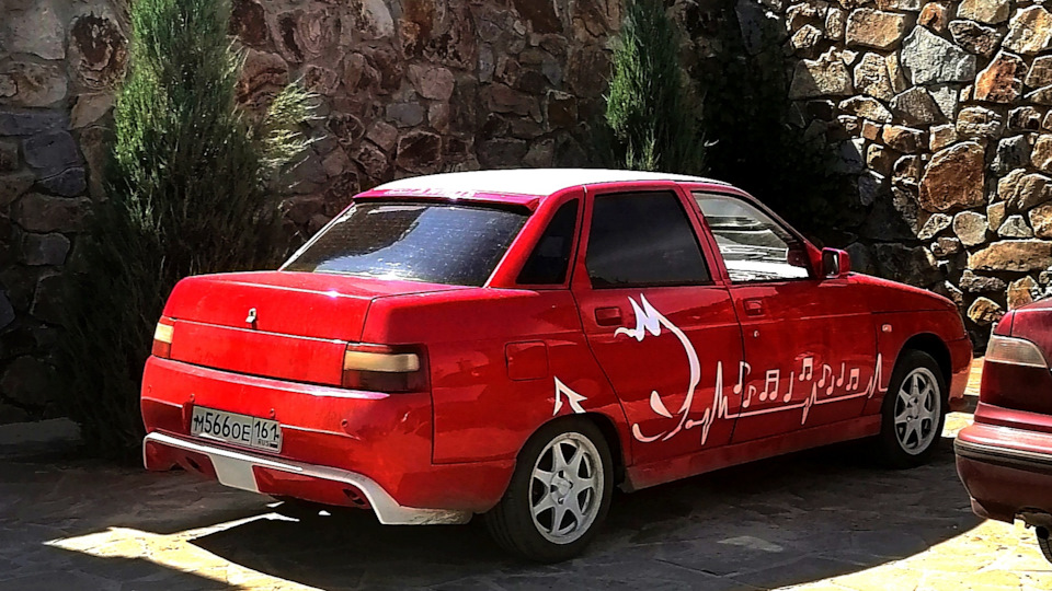 Lada 21102 1.5 бензиновый 2000 | RED & WHITE на DRIVE2