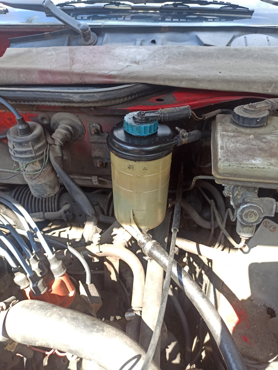 Замена масла ГУР FEBI BILSTEIN 08971 — Audi 100 (C3), 1,8 л, 1988 года ...