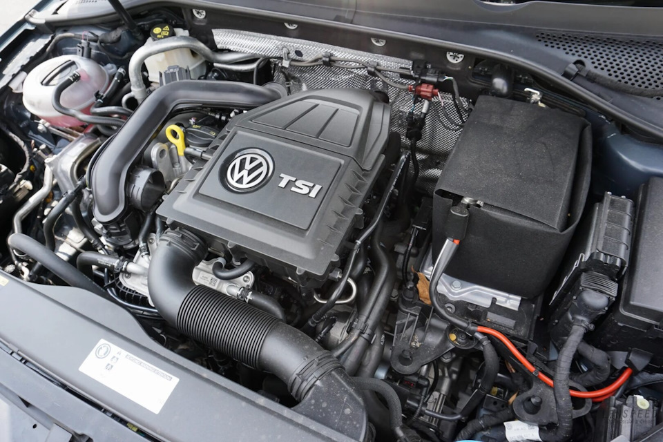 Что вы можете сказать про 1.0 TSI EA211? — Volkswagen Polo Sedan, 1,4 л, 2018 года | покупка ...