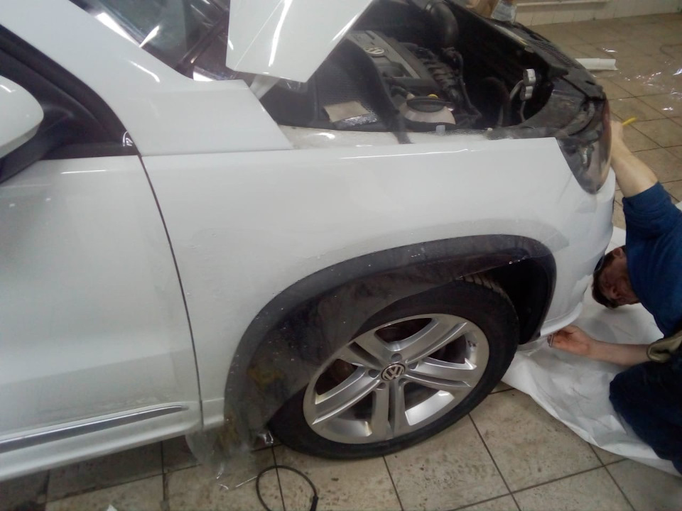 16.03.2019. Немного стайлинга пленкой — Skoda Fabia Mk2, 1,4 л, 2012 ...