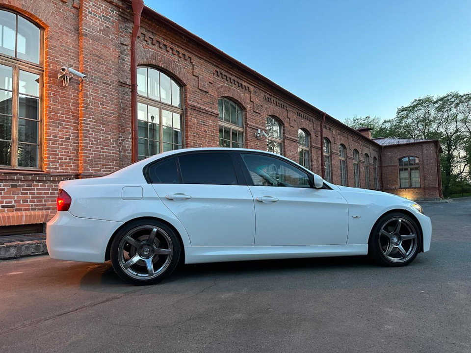 Шины летние Triangle Group 235/40 R18, литые диски 8,5Jx18 ET35 5x120 ...