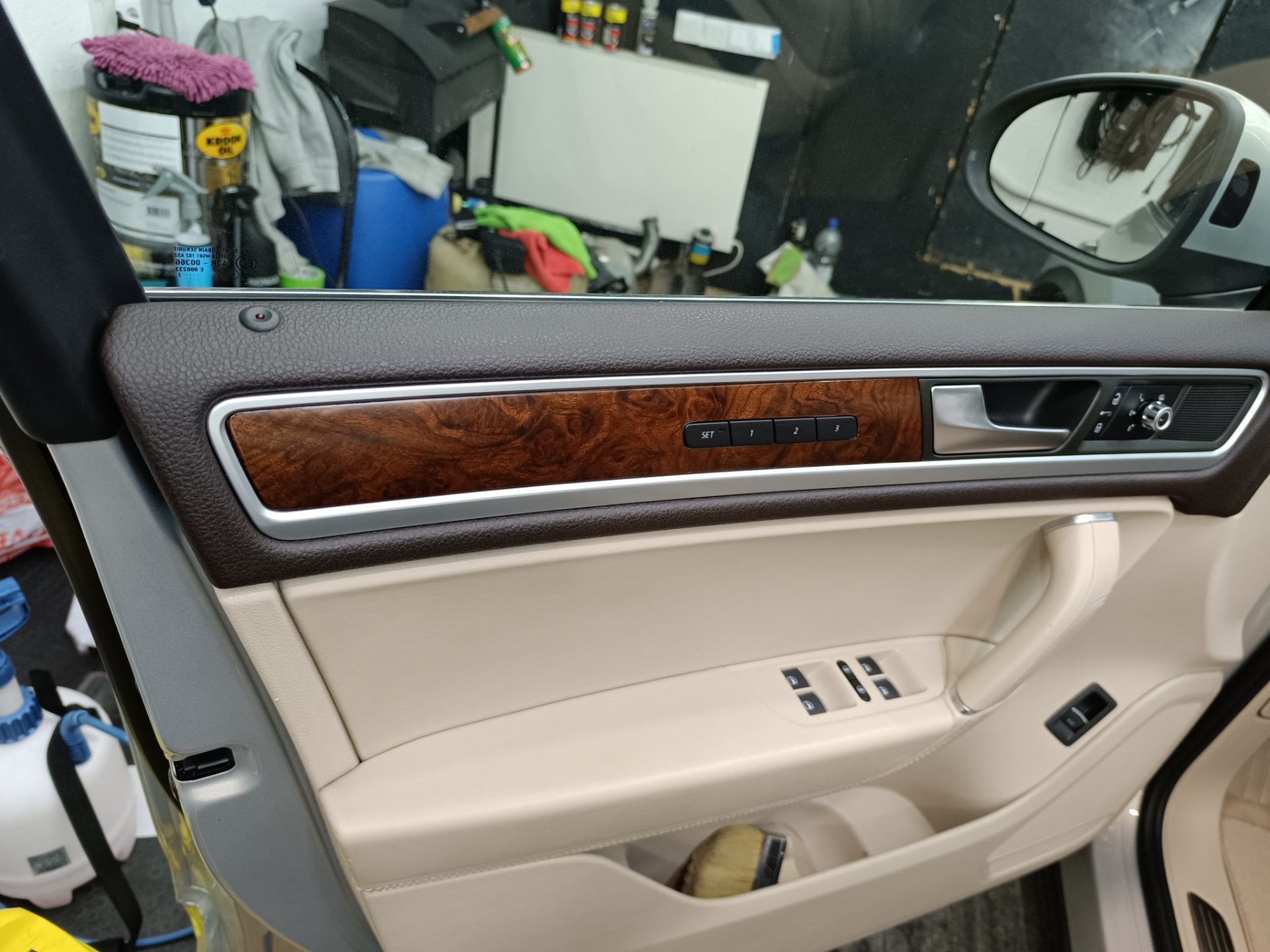 Пластик салона ч. 2 — Volkswagen Touareg (2G), 4,1 л, 2012 года ...