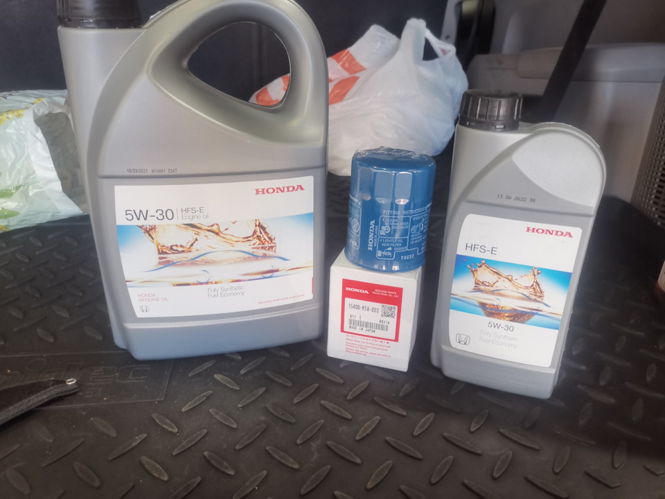 10. Замена масла, торм. жидкости и топливного фильтра — Honda Pilot (2G ...