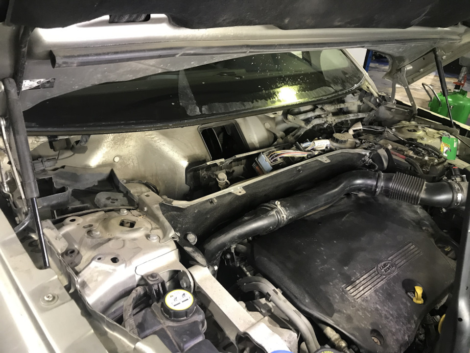 Замена амортизаторов на Bilstein B4 — Land Rover Freelander 2 (L359), 2 ...