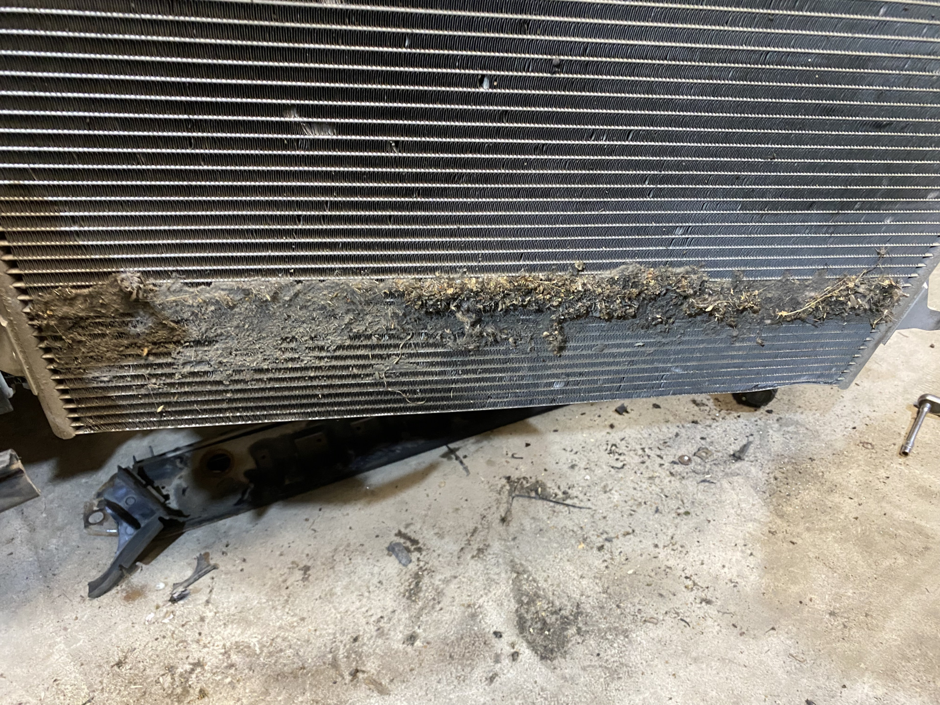 Нашлись лошадки или замена патрубка кулька — Volvo XC60 (1G), 2,4 л ...