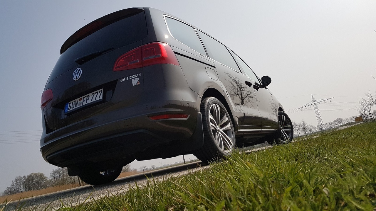 Volkswagen Sharan (2G) 2.0 дизельный 2014 | R-line на DRIVE2