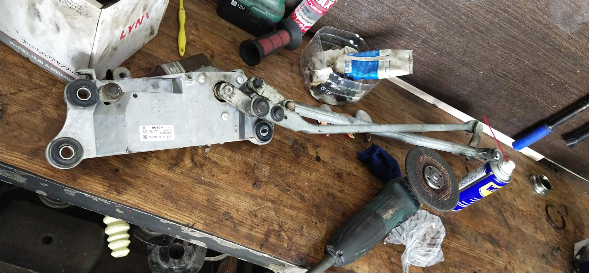 Пусть живёт долго и счастливо) — Volkswagen Touareg (1G), 3 л, 2008 ...