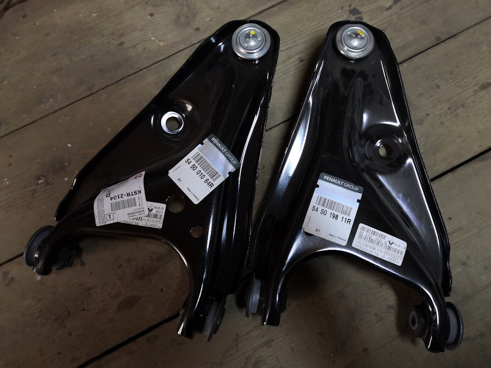 545001064R Рычаг ниж пер п RENAULT | Запчасти на DRIVE2