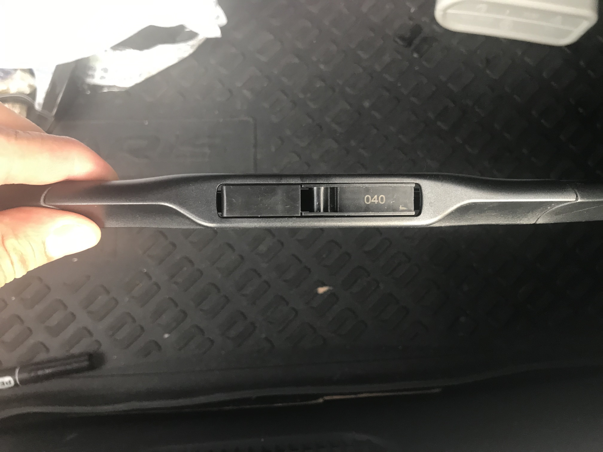 Щетки стеклоочистителя sct hybrid wiper blade для Hyundai Solaris ...