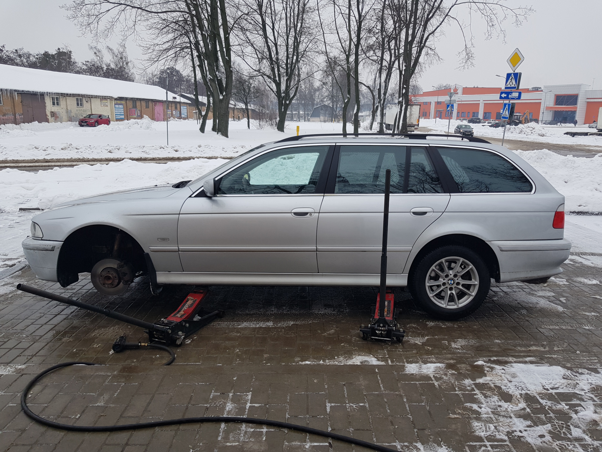 82 стиль на зиму — BMW 5 series Touring (E39), 3 л, 2003 года | колёсные диски | DRIVE2