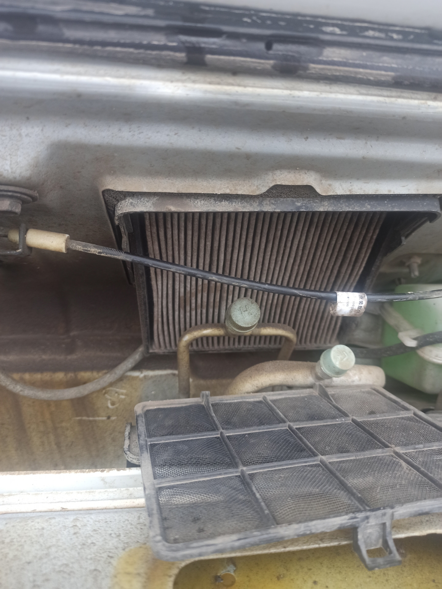 Замена фильтра салона — Sollers Argo, 2 л, 2023 года | расходники | DRIVE2