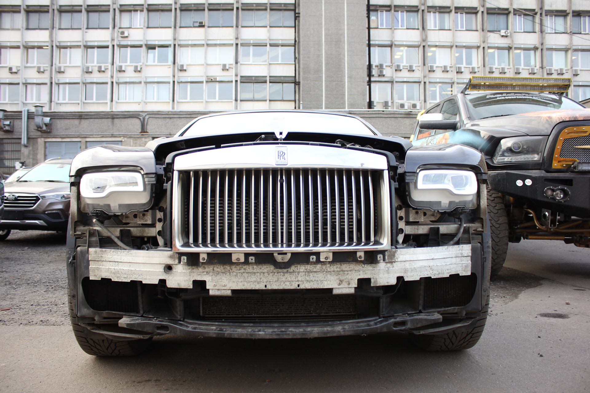 "Минифилиал" Land Rover в Краснодаре. Собрались. — Land Rover Discovery ...