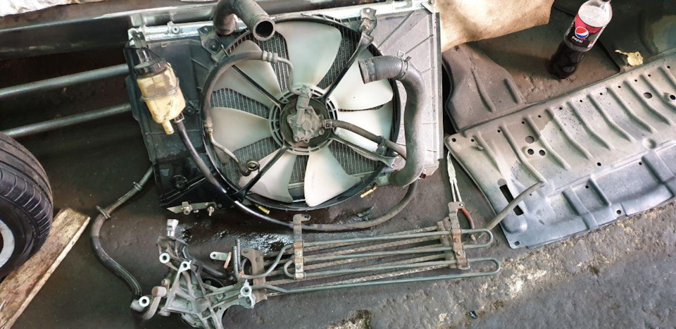 10. Обслуживание (я опоздал на годик с этим) — Toyota Mark II (100), 4 ...