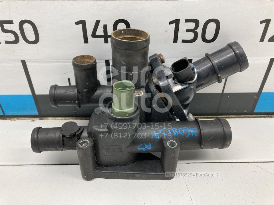 06A121114 Фланец термостата в сборе / AUDI A-3, SKODA Octavia, VW Golf ...