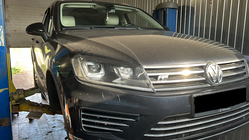 Замена ступичного подшипника — Volkswagen Touareg (2G), 3,6 л, 2017 ...