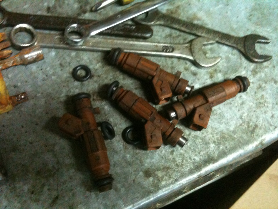 Форсунки Вosch — Peugeot 406 Coupe, 2 л, 1998 года | запчасти | DRIVE2