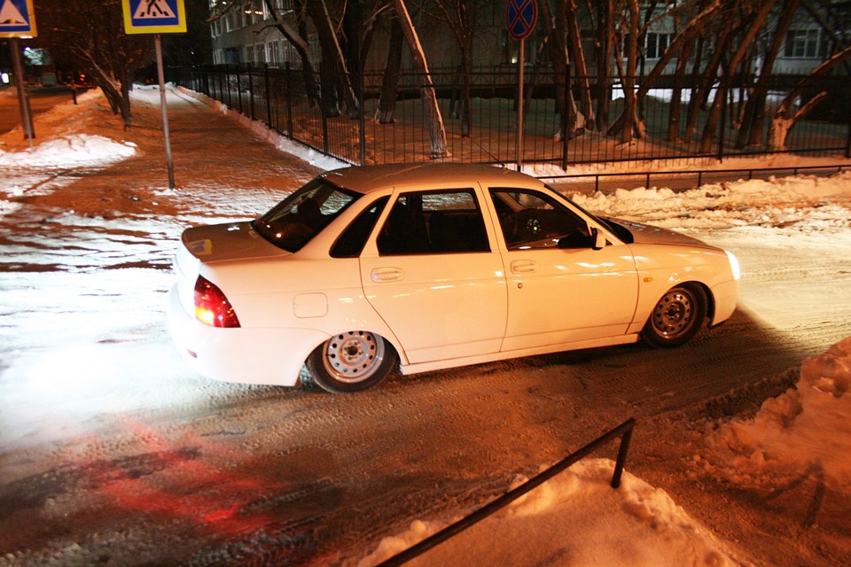 THE NINETY SEVENTH с братвой — Lada Приора седан, 1,6 л, 2011 года ...