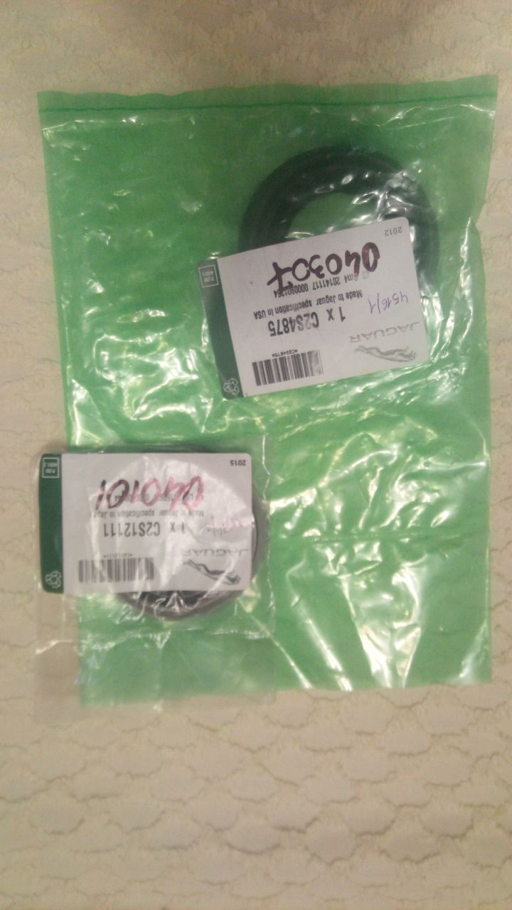 C2S12111 УПЛОТНЕНИЕ-МАСЛ. Jaguar Land Rover | Запчасти на DRIVE2