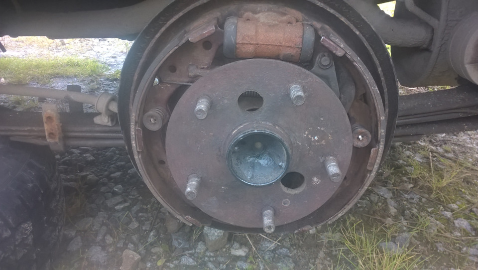 Задние тормозной механизм. — Toyota Town Ace (3G), 2 л, 1995 года ...