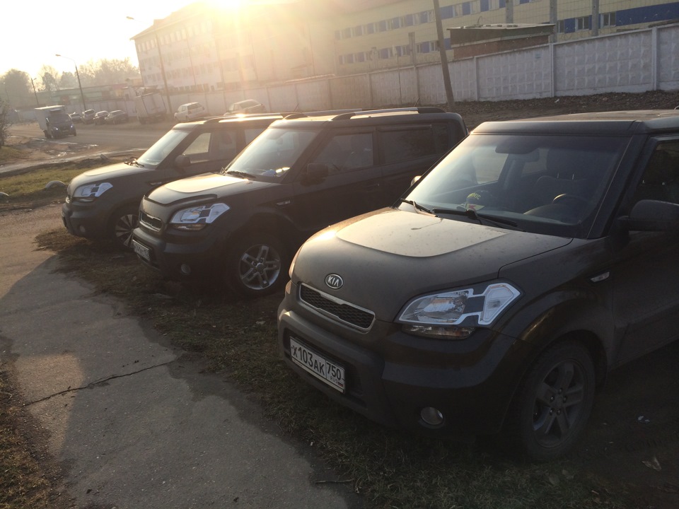 Случайное трио))) — KIA Soul (1G), 1,8 л, 2011 года | прикол | DRIVE2