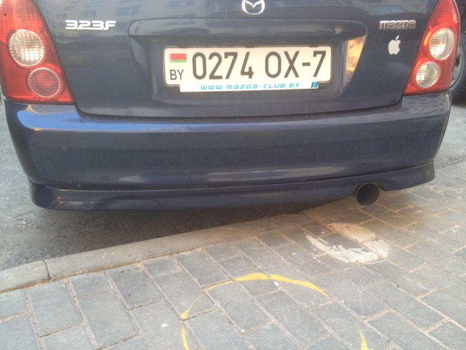 Установка задней губы и решётки Autoexe. — Mazda 323 VI, 2 л, 2002 года ...