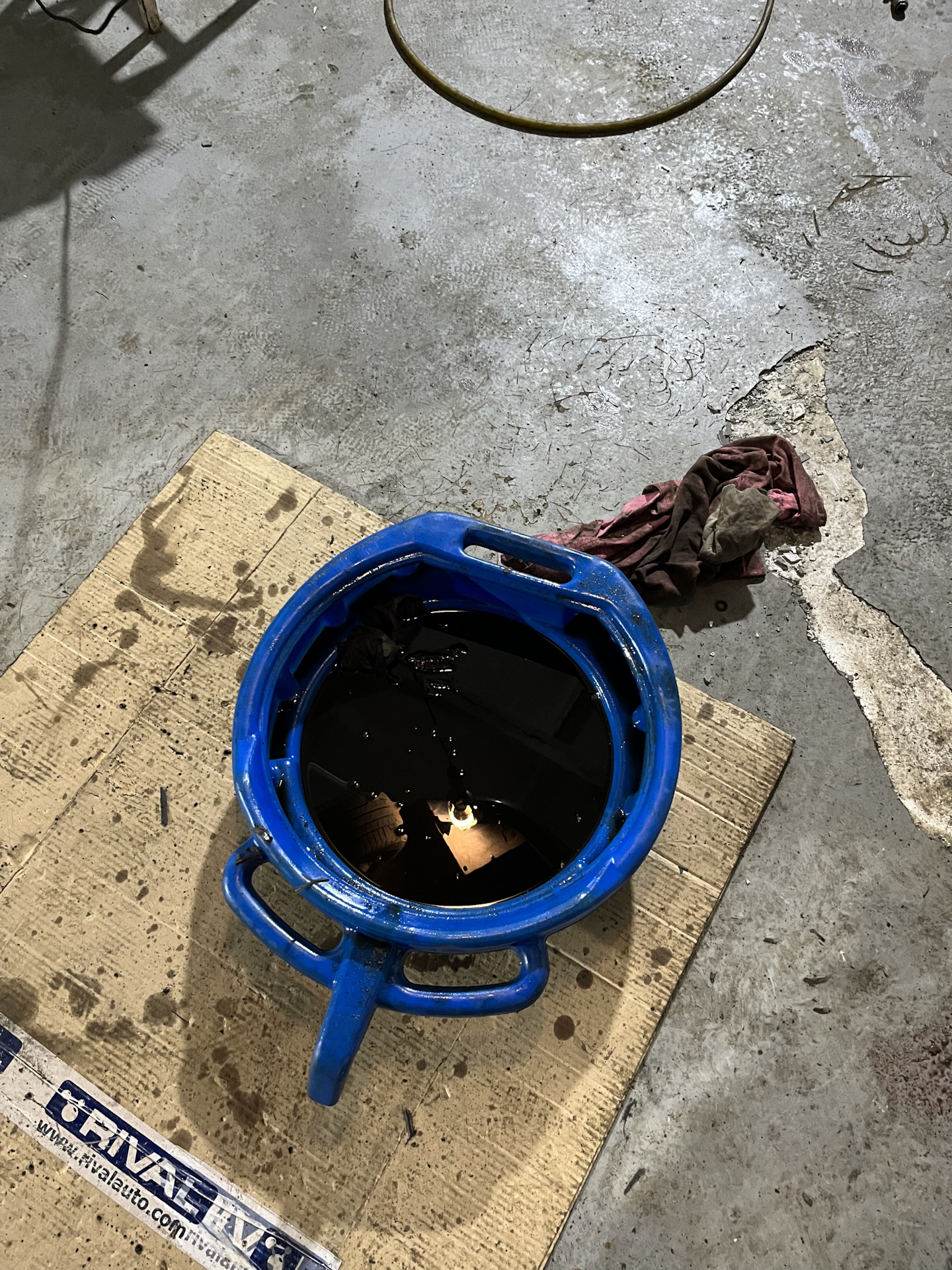 Замена масла в автомате и замена задних дисковых тормозов колодок и ...