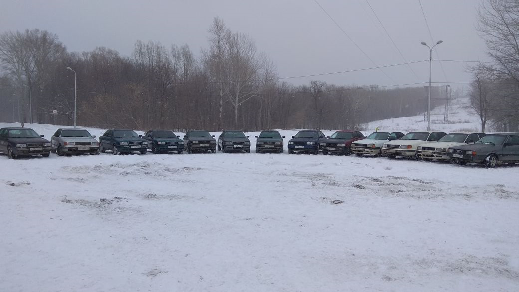 встреча Совершеннолетние ауди Уфа — Audi 80 B4 2 л 1992 года
