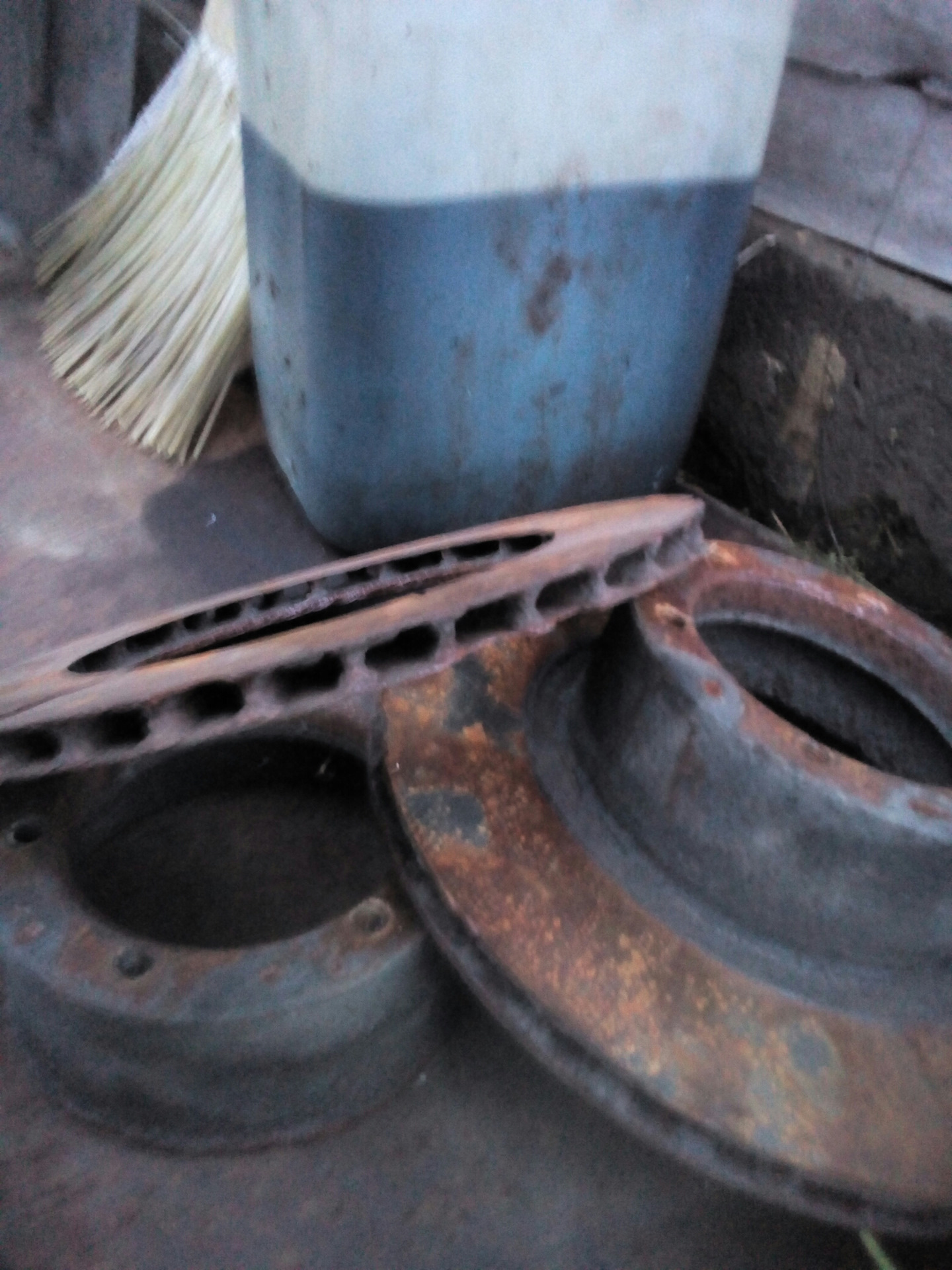 Тормозные диски газель — ГАЗ Газель, 2,5 л, 2004 года | своими руками ...