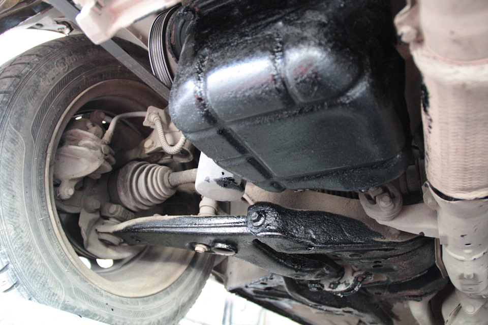 Готовимся к зимовке) — Mitsubishi Carisma, 1,6 л, 2002 года | кузовной ...