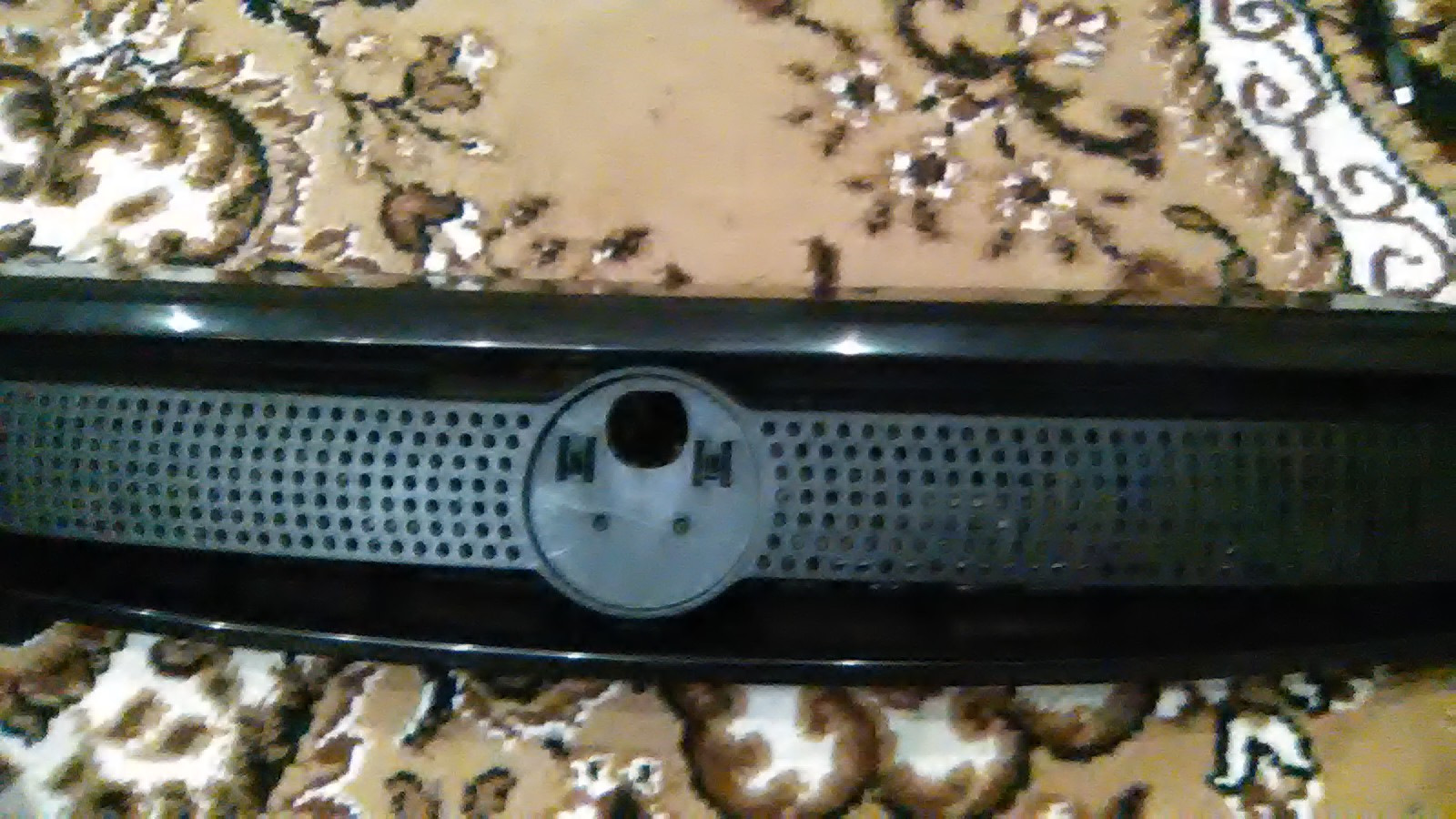 новая решетка радиатора — FIAT Albea, 1,4 л, 2010 года | запчасти | DRIVE2