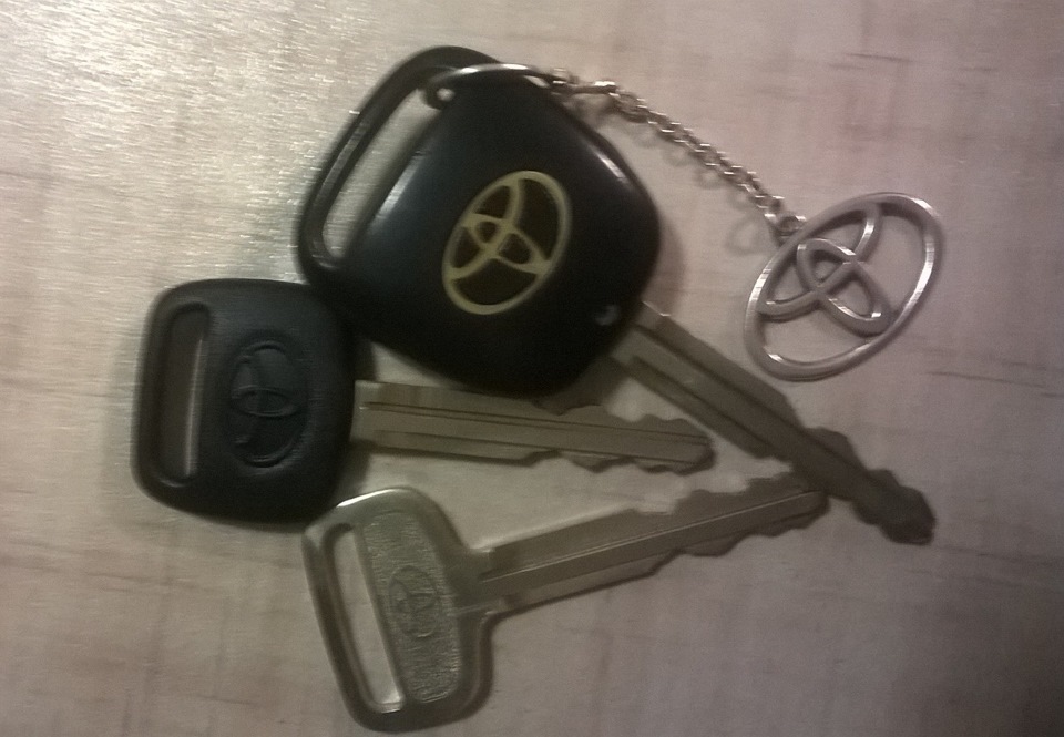 Комплект ключей — Toyota Cresta (100), 2,5 л, 1997 года | аксессуары ...