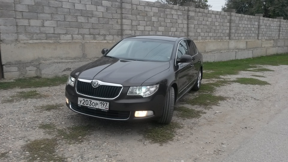 Skoda Superb Mk2 1 8 бензиновый 2008 1 8 Tsi на Drive2