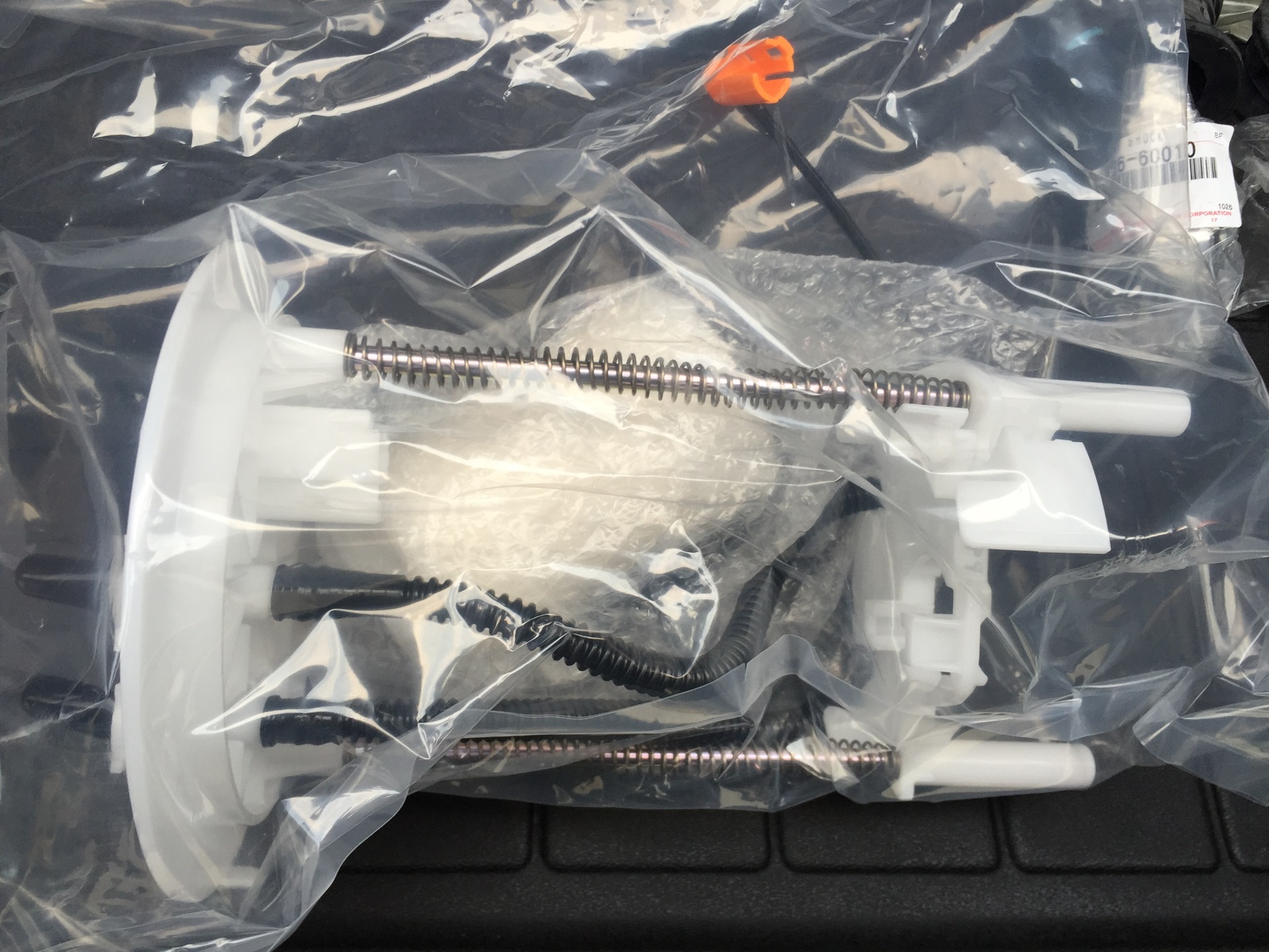 Забрал Запчасти! — Lexus GX (URJ150), 4,6 л, 2012 года | запчасти | DRIVE2