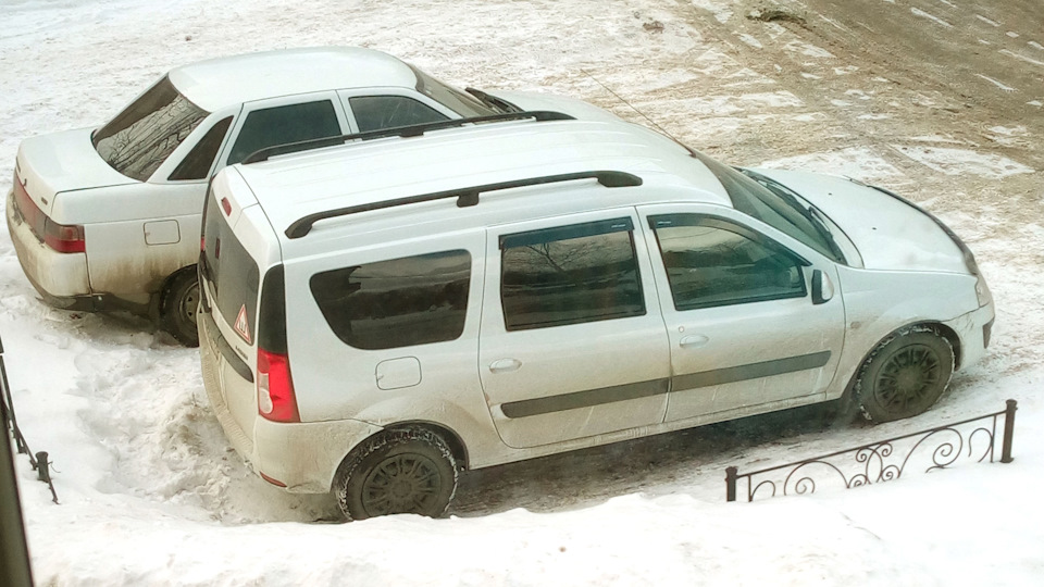 Lada Ларгус 1.6 бензиновый 2014 | "family bus" на DRIVE2