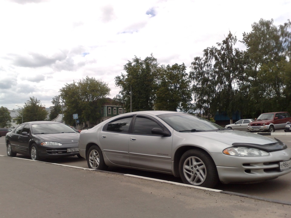 два брата — Dodge Intrepid II, 2,7 л, 2000 года | просто так | DRIVE2