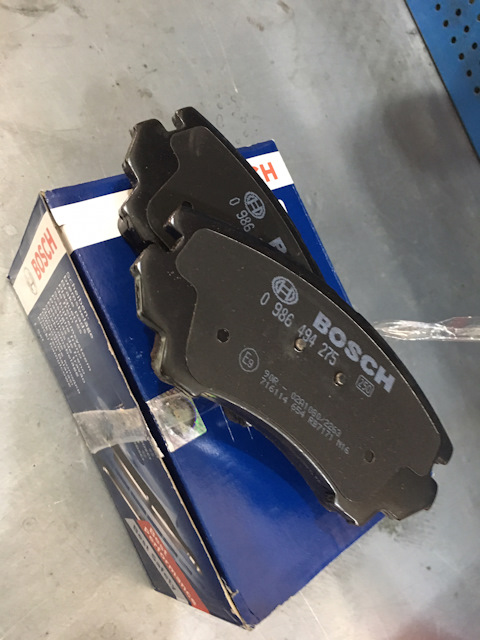 0986494275 Тормозные колодки дисковые (перед.) BOSCH | Запчасти на DRIVE2
