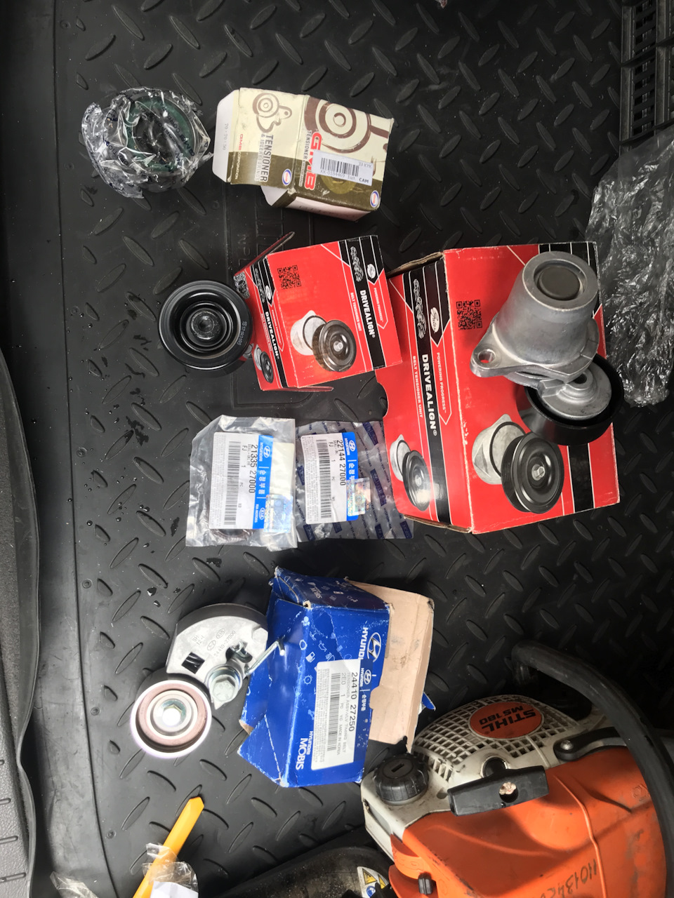 Зч проданы. — Hyundai Santa Fe (2G), 2,2 л, 2011 года | запчасти | DRIVE2