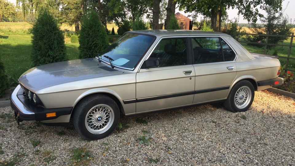 BMW 5 series (E28) 2.7 бензиновый 1987 | 528e USA на DRIVE2