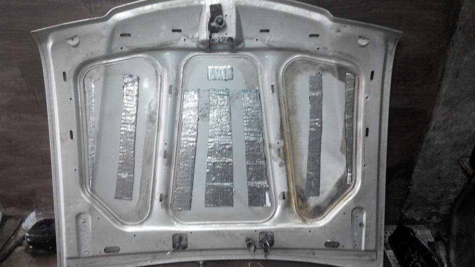 Шумоизоляция капота. — ГАЗ 3110, 2,5 л, 2001 года | тюнинг | DRIVE2