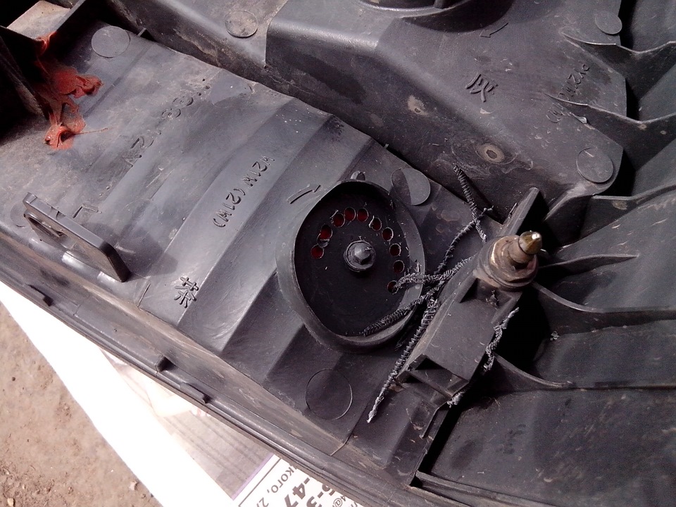 Доп.стоп — Mazda Demio (1G), 1,5 л, 2001 года | тюнинг | DRIVE2