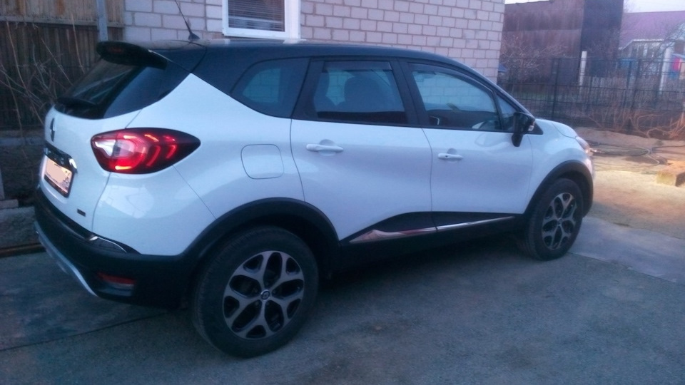 Renault Kaptur (2016) 2.0 бензиновый 2017 | 2.0 АТ 4х4 на DRIVE2