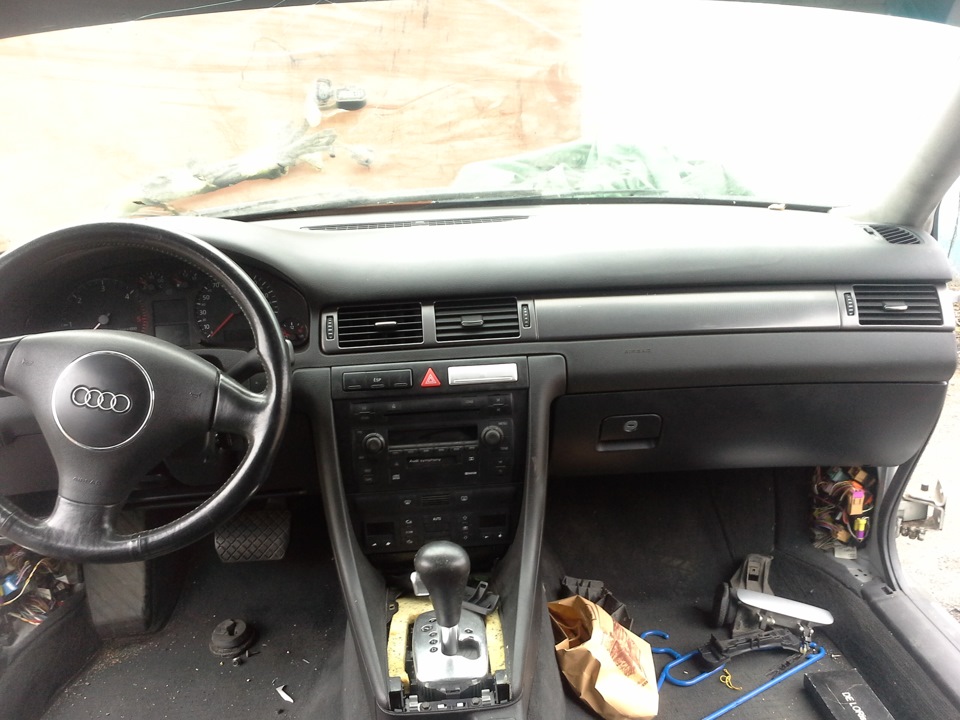Три спицы;) — Audi A6 (C5), 1,8 л, 2000 года | стайлинг | DRIVE2