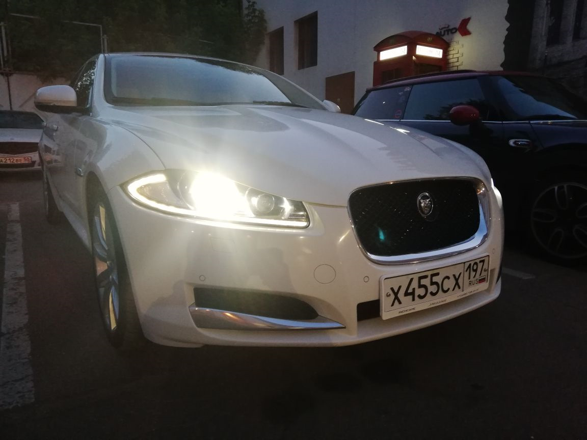 Замена лампочек, ремонт центрального замка и дефлекторов воздуховодов ...