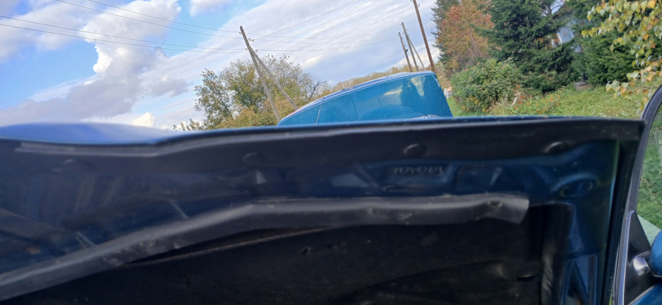 Установил уплотнители фар — Toyota Avensis I, 2 л, 1998 года | другое ...