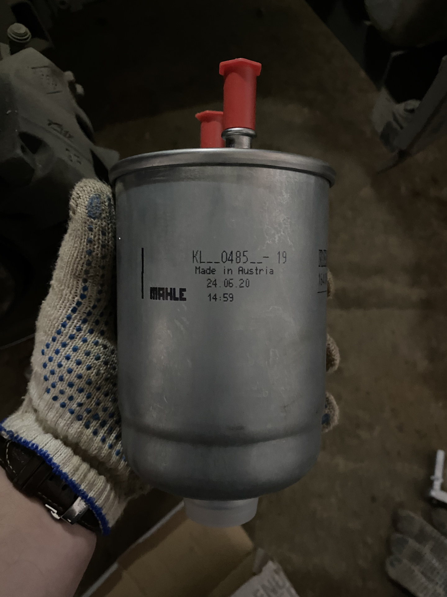 Замена топливного фильтра — Renault Grand Scenic III, 1,6 л, 2015 года ...