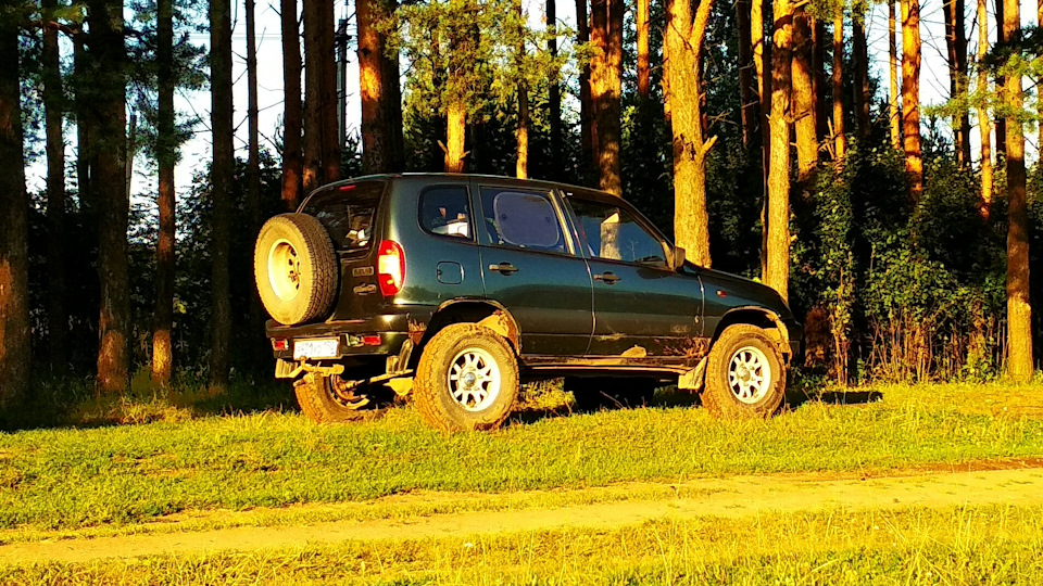 Contyre Expedition 235/75R15 — Chevrolet Niva (1G), 1,7 л, 2008 года ...