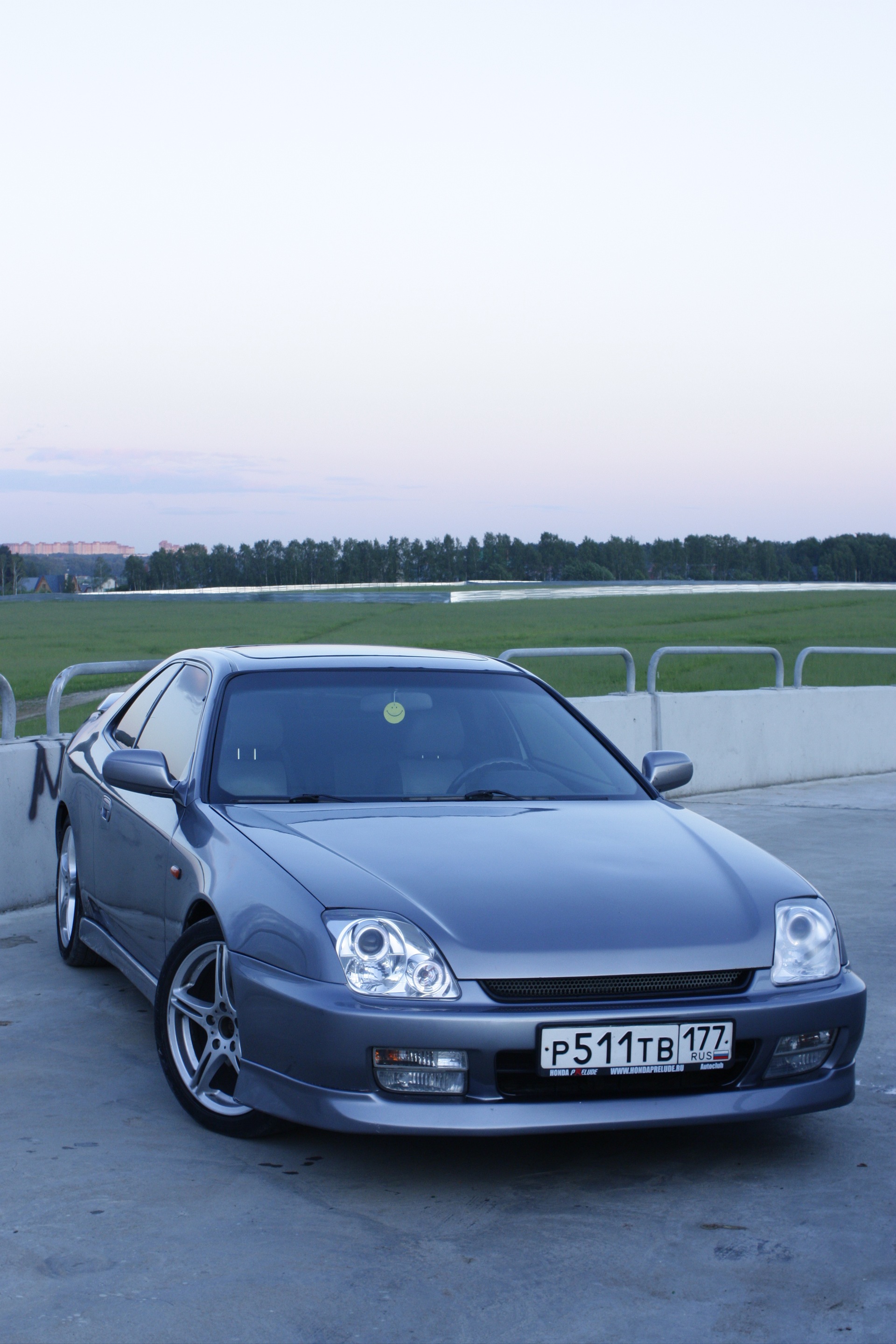 Спонтанная фотосессия — Honda Prelude (BB5/BB6/BB7/BB8/BB9), 2,2 л, 1997 года | фотография | DRIVE2