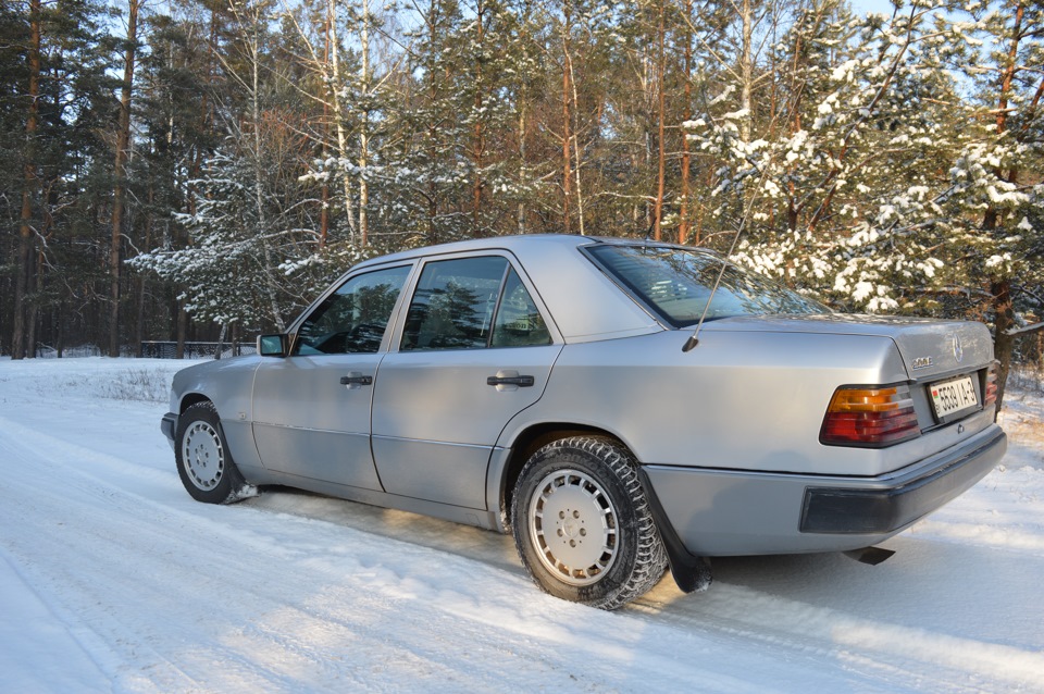 Winter fotos — Mercedes-Benz E-Class (W124), 2,2 л, 1993 года ...