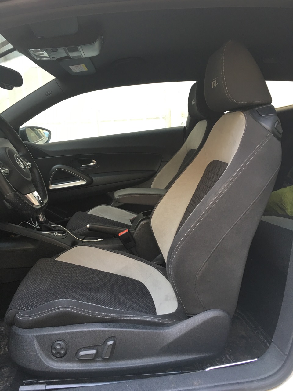 Установка полностью электрического водительского сиденья — Volkswagen ...